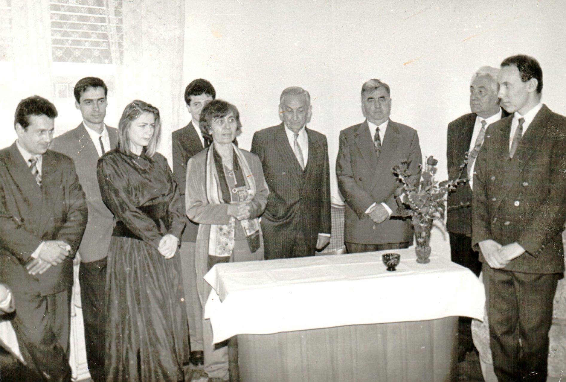 Istoric | Policlinica Avrona